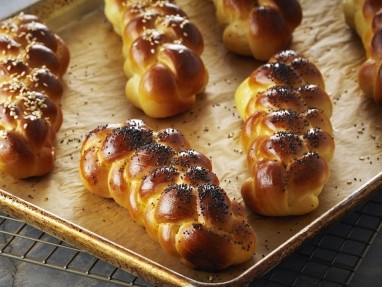 Braided Egg Buns Recipe | Food Network UK