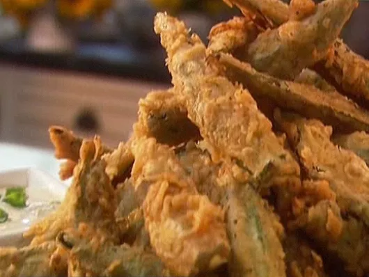Cajun tempura okra with spring onion dipping sauce Recipe | Food Network UK