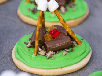 Campfire Cookies Recipe | Food Network UK