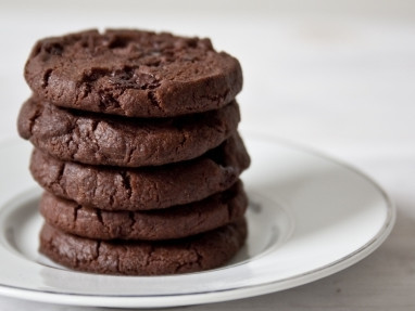 Chocolate Sables Recipe | Food Network UK