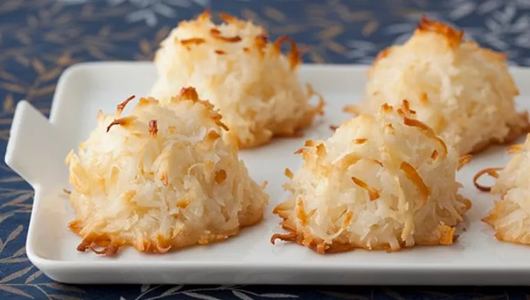 Easy Coconut Macaroons Recipe | Food Network UK