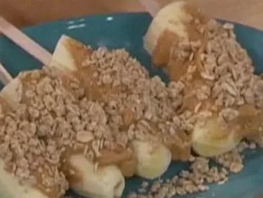 Crunchy monkey peanut butter-banana sticks Recipe | Food Network UK