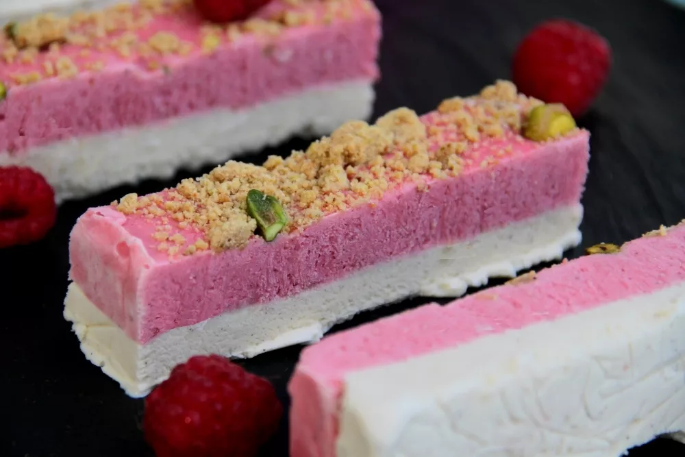 Easy Raspberry and Pistachio Crumble Ice Cream Bars Recipe | Food ...