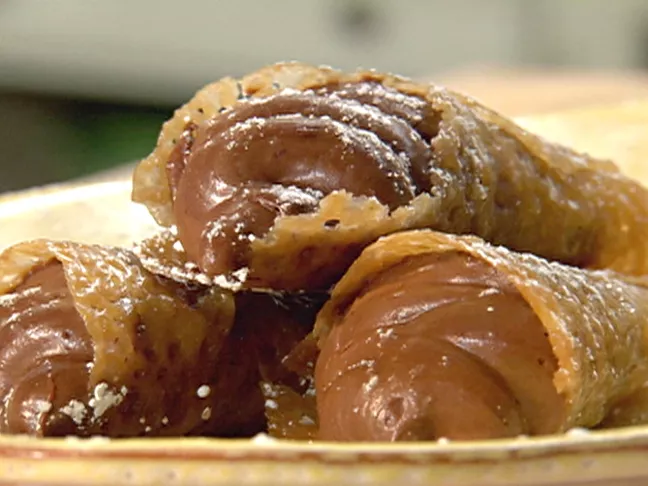 Magnolia lace trumpets with chocolate cream cheese filling Recipe ...