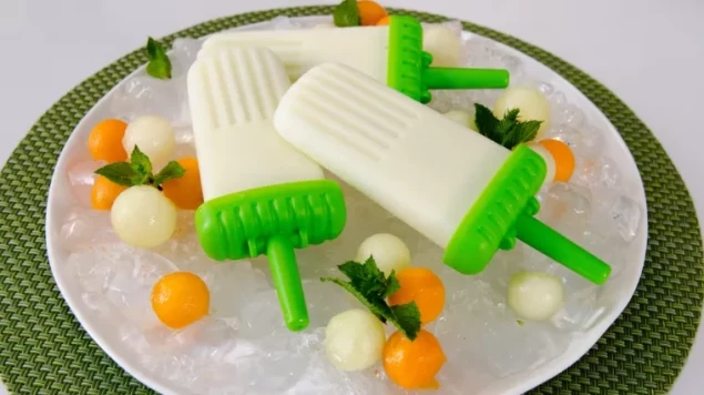 Roasted broccoli with garlic Recipe | Food Network UK