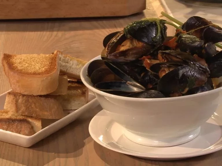 Moules provencale Recipe | Food Network UK