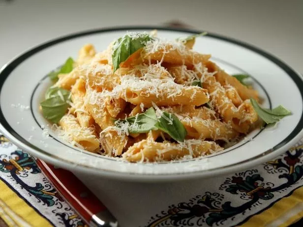 Pasta Primavera Recipe | Food Network UK