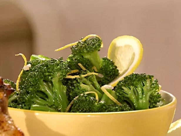 Roasted broccoli with garlic Recipe | Food Network UK