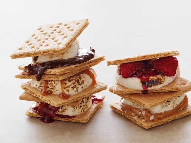 S'mores Buffet Recipe | Food Network UK