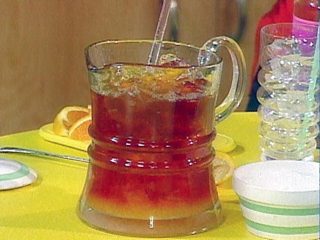 Spicy-Spiked Iced Tea Recipe | Food Network UK