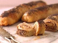 Walnut Brie Strudel Recipe | Food Network UK