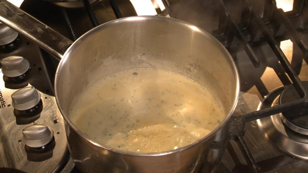 White wine fish stock Recipe | Food Network UK