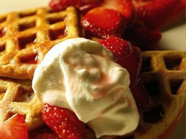 Whole grain waffles Recipe | Food Network UK