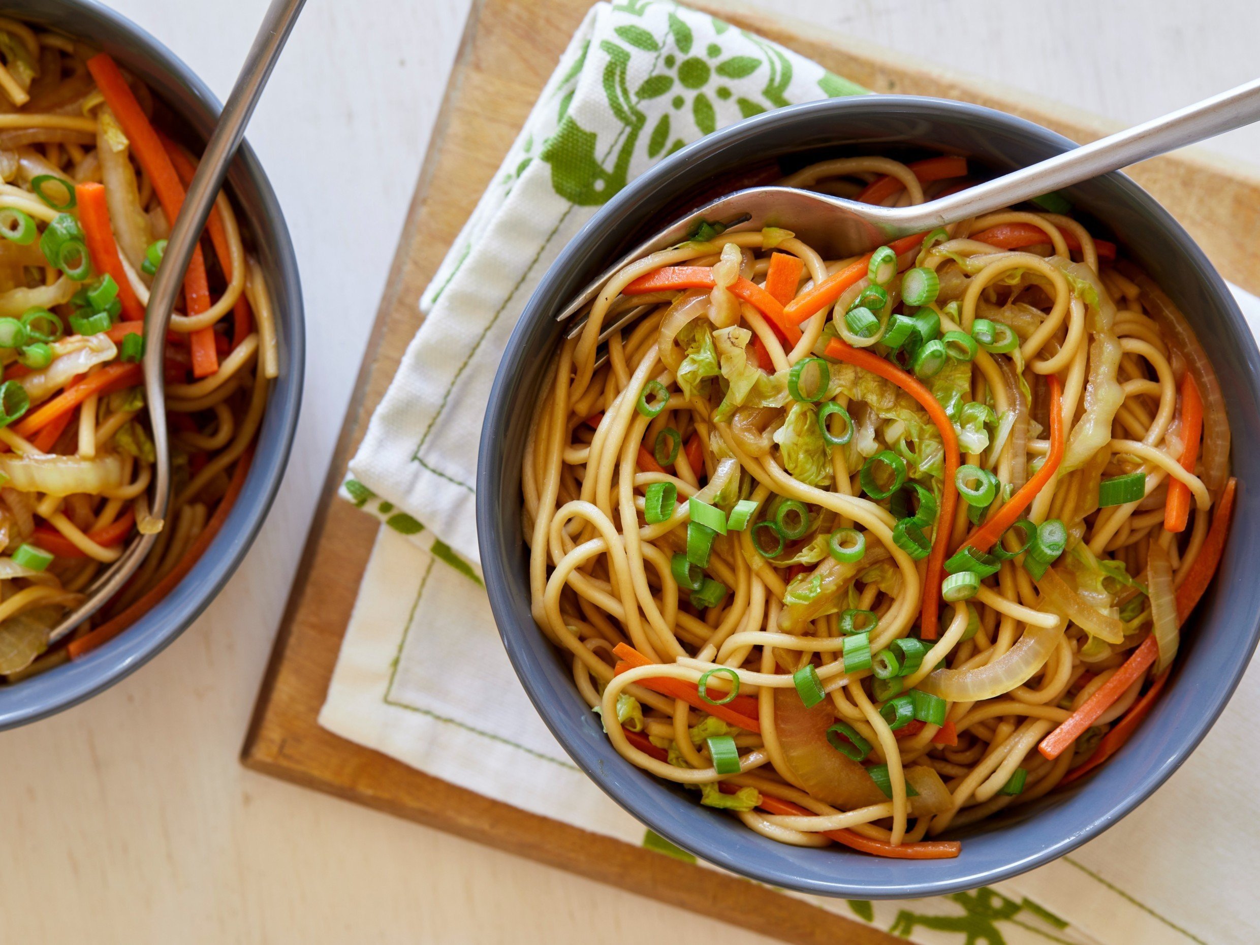 Chinese Bean Sprout Recipes | Dishes of China | Food Network