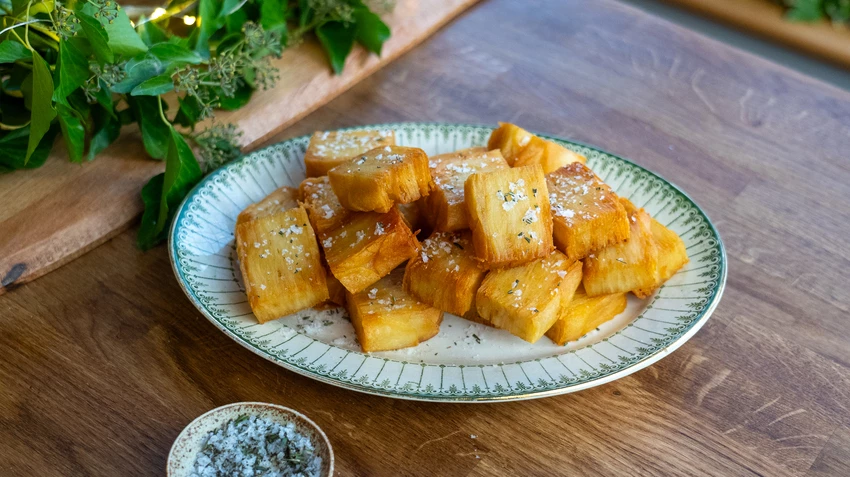 Tom Kerridge's Crispy Potato Cakes Recipe | Food Network UK