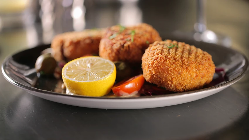 Cod cakes Recipe | Food Network UK