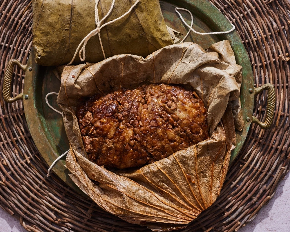 Sticky Rice Wrapped in Lotus Leaves Recipe | Food Network UK