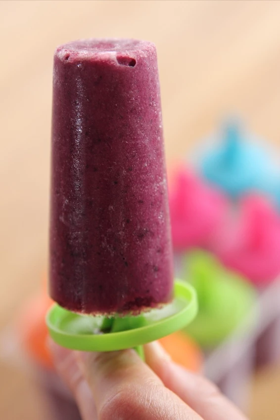 Purple Smoothie Pops Recipe | Food Network UK