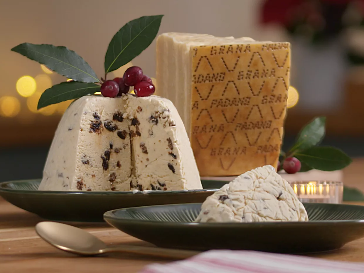 Grana Padano PDO's Ice Cream Christmas Pudding Recipe | Food Network UK