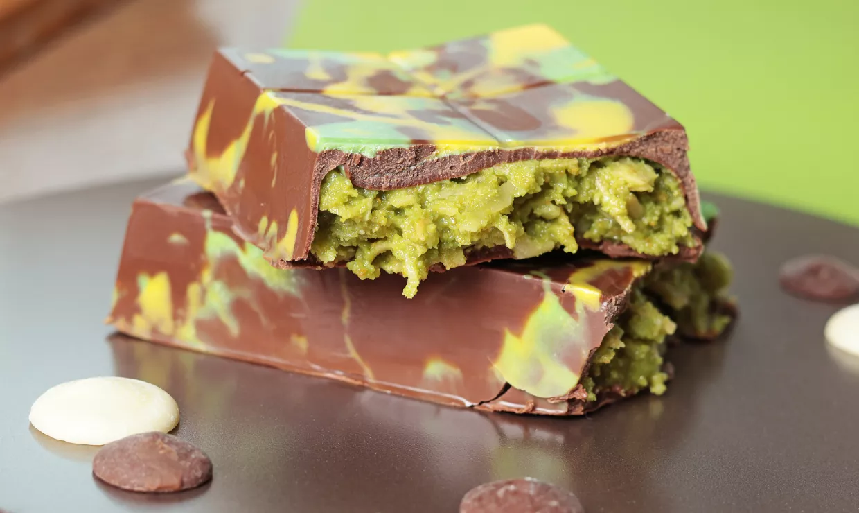 What is Knafeh? Unravelling the Secret to Dubai's Chocolate Bar Recipe ...